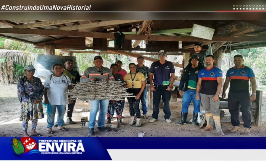 Secretaria Municipal de Produção de Envira, em parceria com o IDAM ...